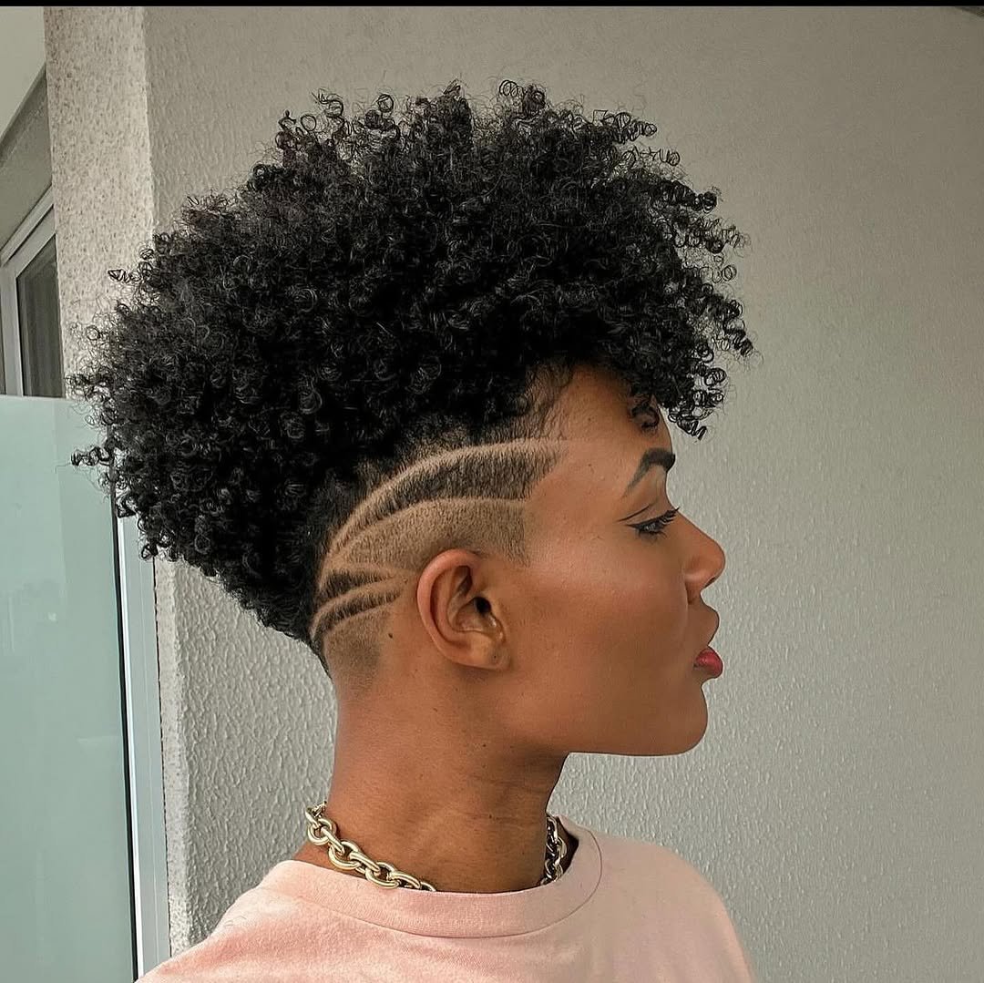 10 Best Short Curly Haircuts for Women